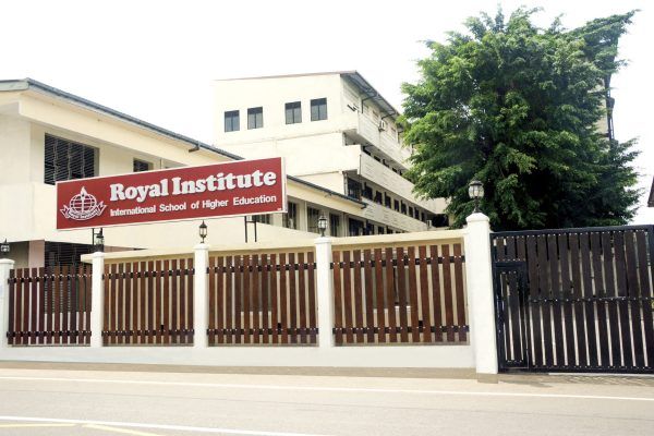 The Pioneer International School in Sri Lanka - Royal Institute